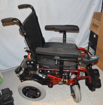 Vand carucioare electrice pentru disabili, batrani
